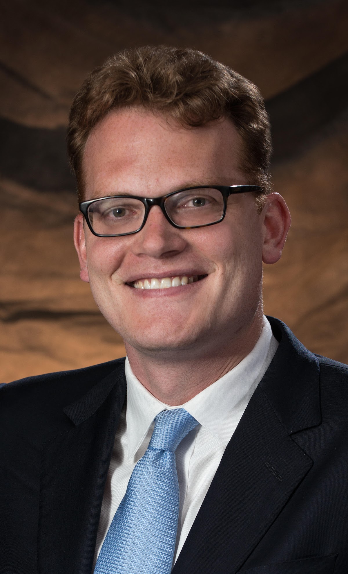 Meet the Doctor - Maxwell Courtney, MD - Philadelphia, PA